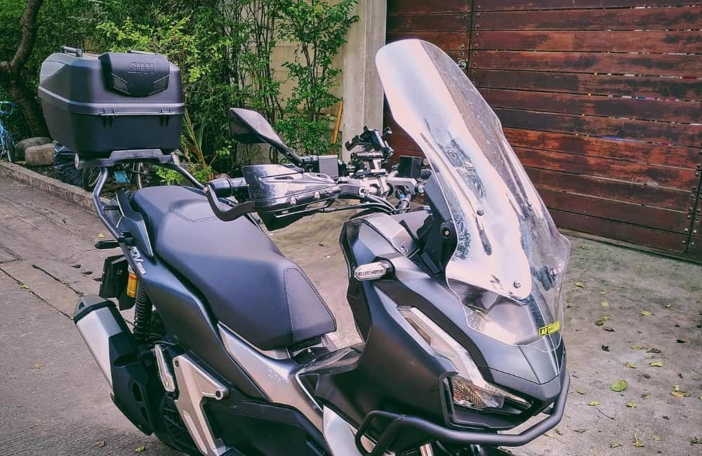 GIVI B32N - ADV x Honda ADV150 from BIKEMATE.NET - ASIA.BIKE